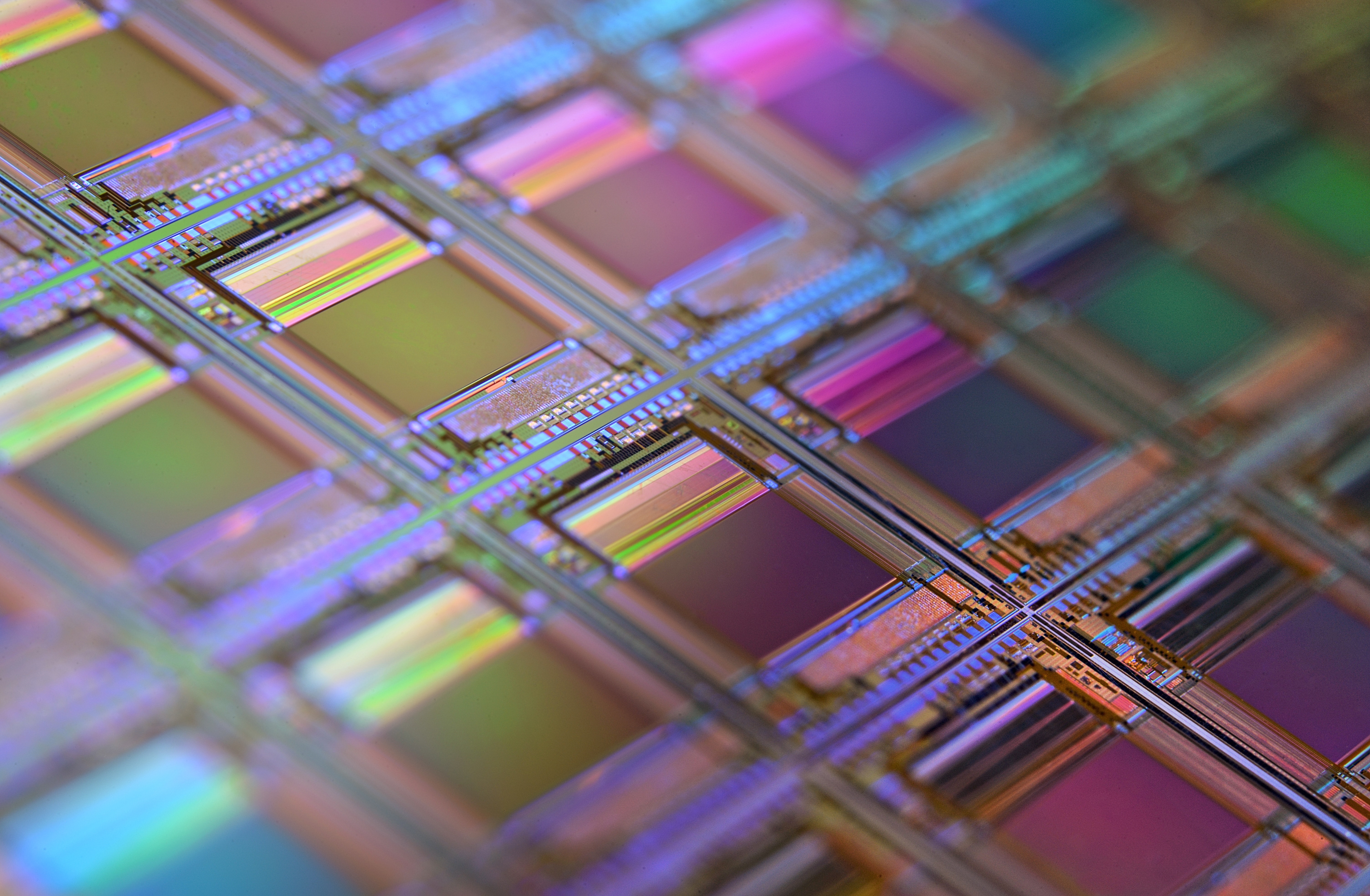 Bae pushes past the limits of traditional semiconductors | WashU ...